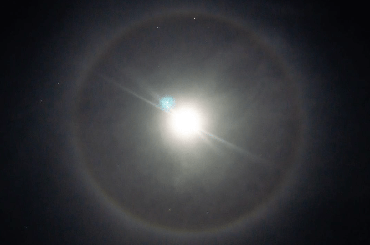 ¿Qué provoca la aparición de un anillo alrededor de la luna ...