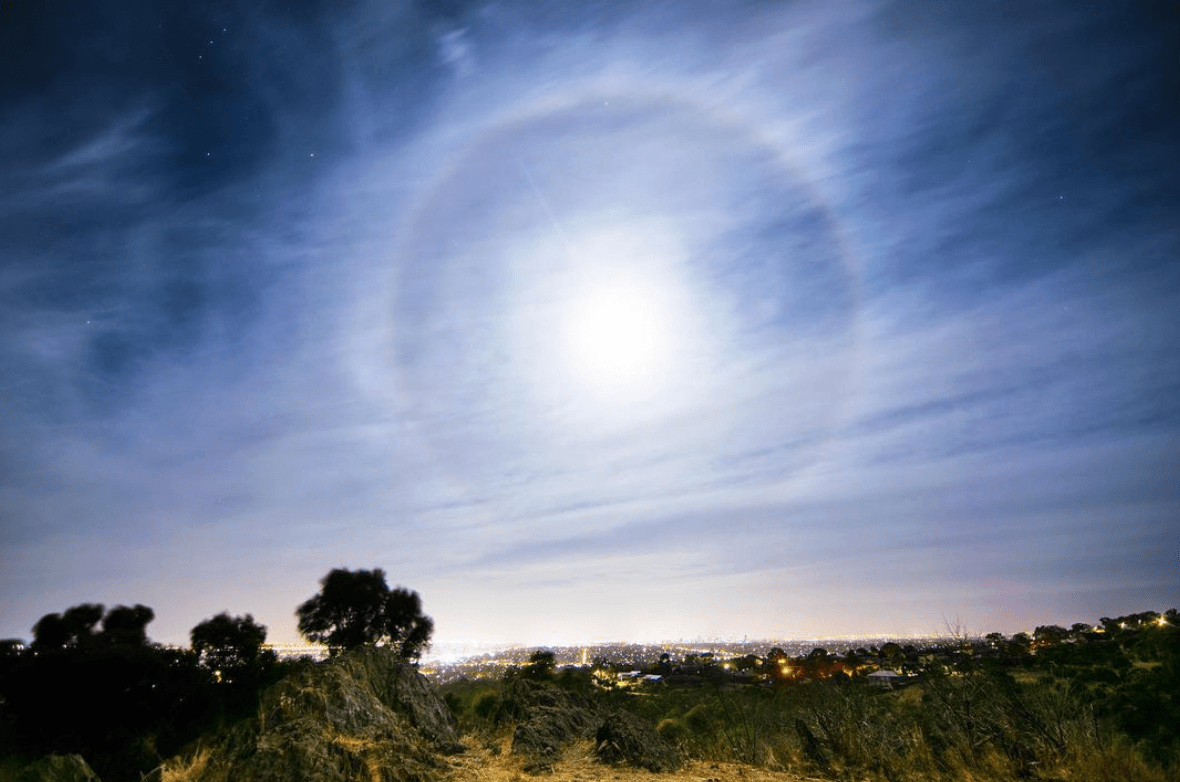¿Qué provoca la aparición de un anillo alrededor de la luna ...